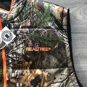 Realtree | Jackets & Coats | Realtree Hunting Vest Reversible Black ...